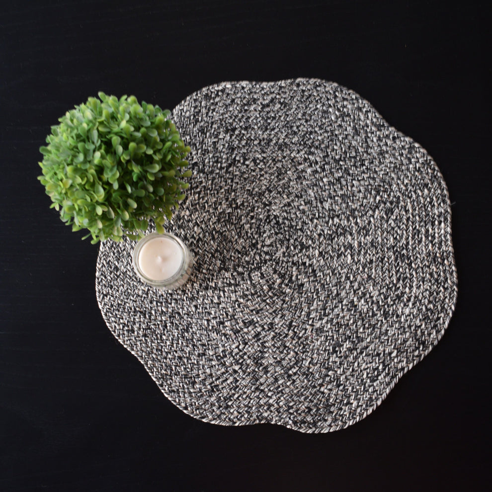 Flora Braided Table Mats – Oblique